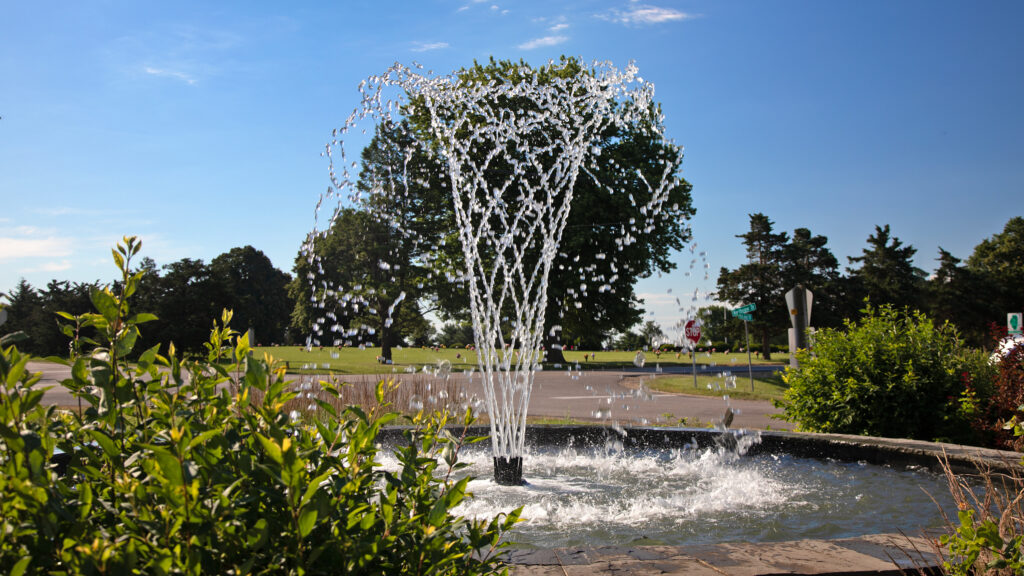 Fusion Cluster Arch Twisting – World Leading Manufacturer of Fountains ...